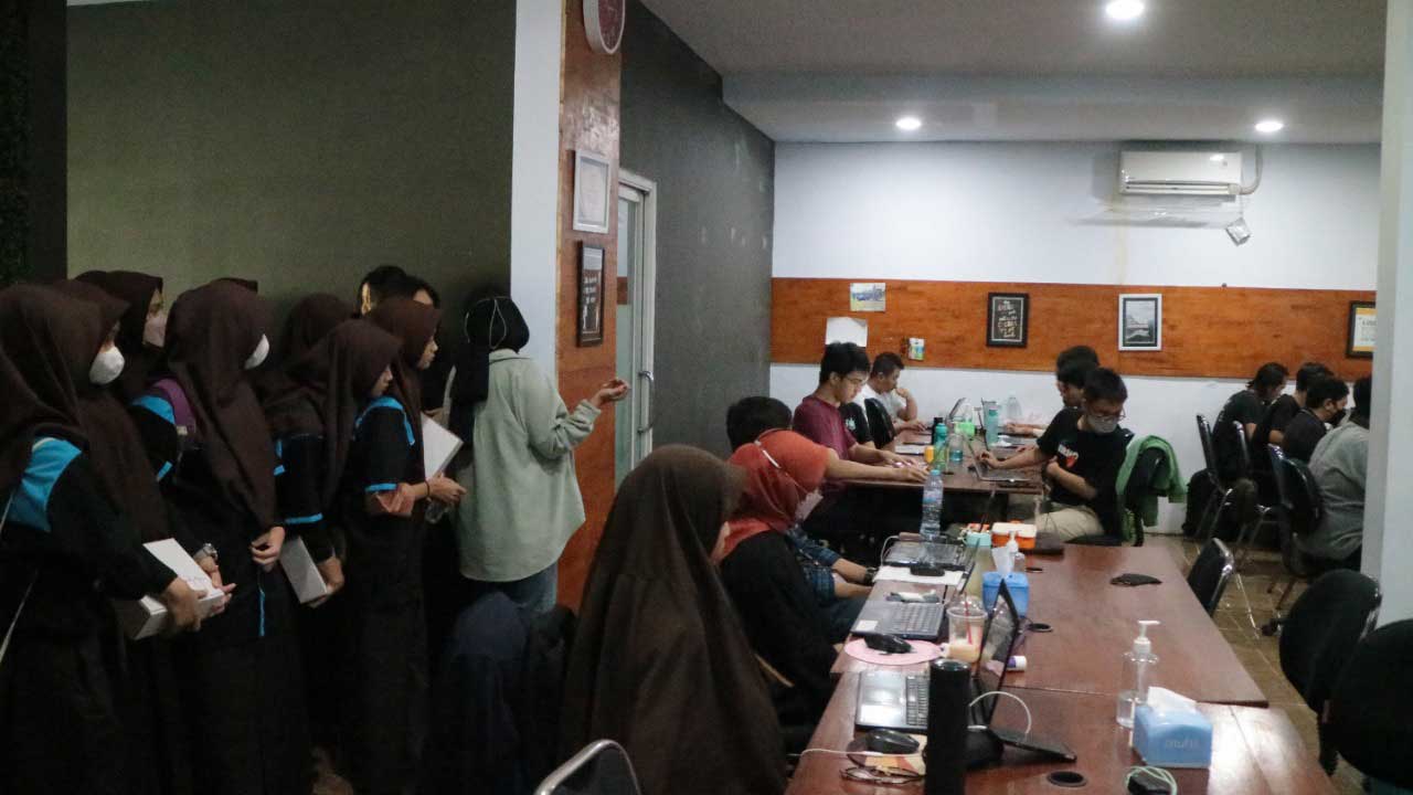 Kunjungan Industri SMKN 6 Malang ke Sekawan Media