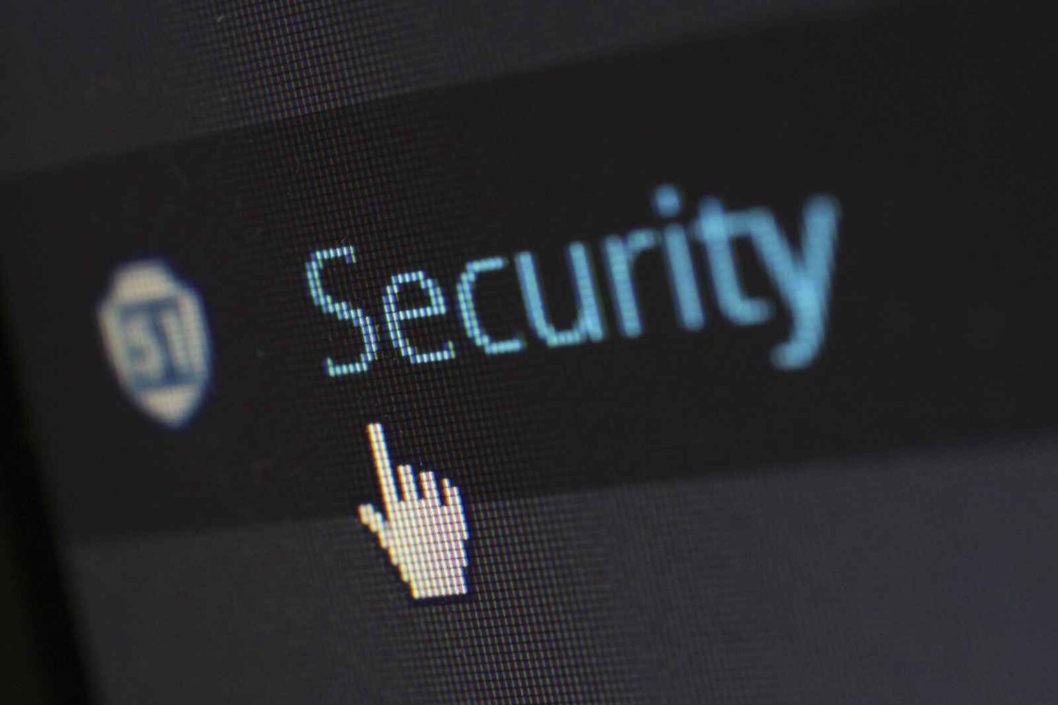 Mengenal Cyber Security: Pengertian, Jenis, dan 6 Ancamannya